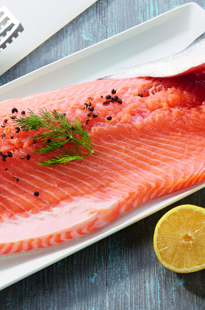 FILET DE SAUMON DÉSARÊTÉ(1)(2) 3614705026677